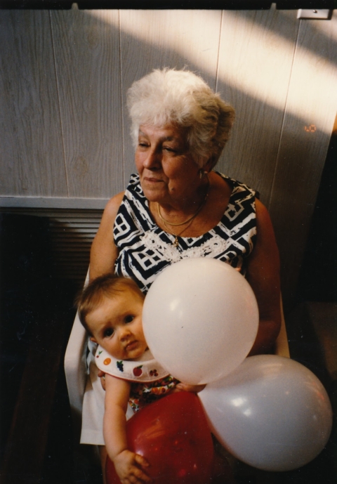 How to tell the age of your print photos