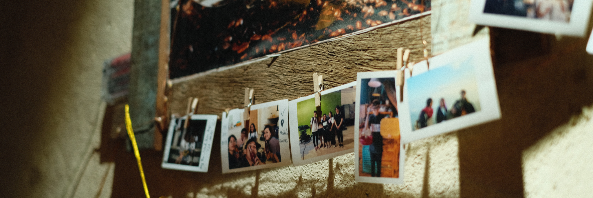 Creative Ways to Display Photos without Frames: A Guide